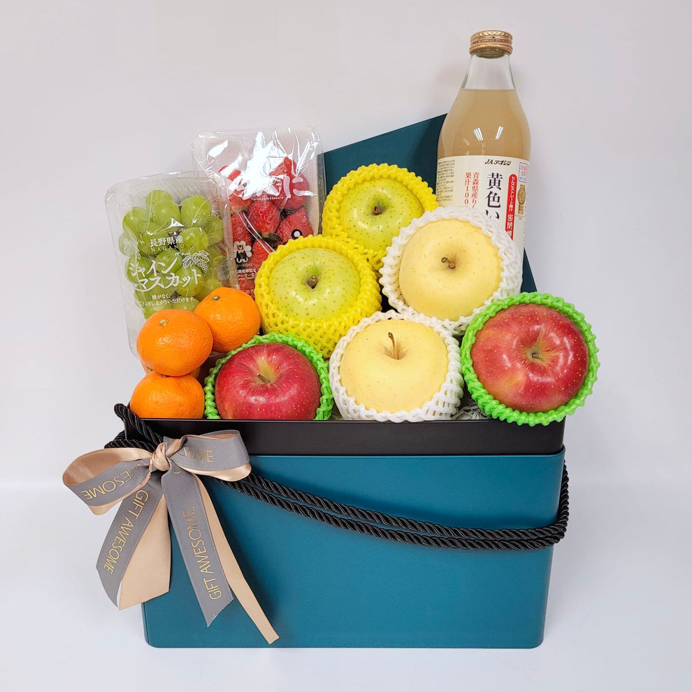 Luxury Japanese Fruit Hamper with Aomori Apple Juice – Gift Awesome